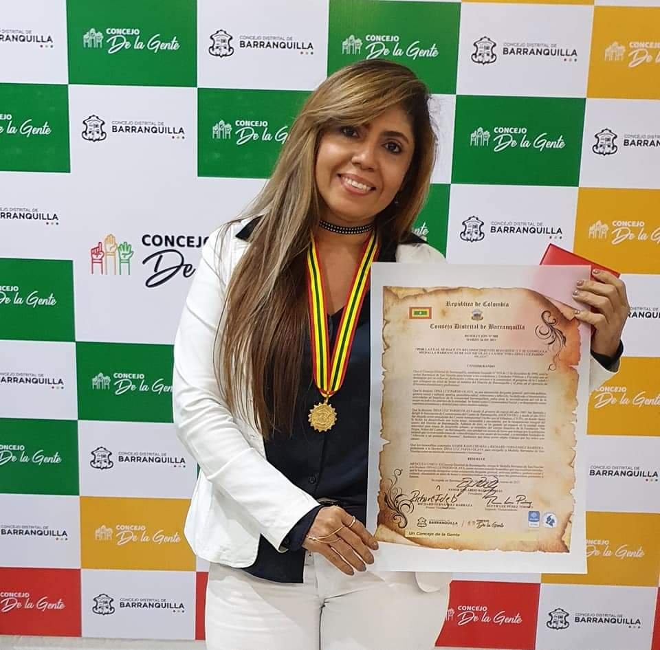 DINA LUZ PARDO OLAYA, LA VOZ MADRE DE LOS BARRANQUILLEROS, UNA ...